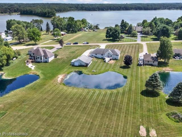 5554 Sandy Lane