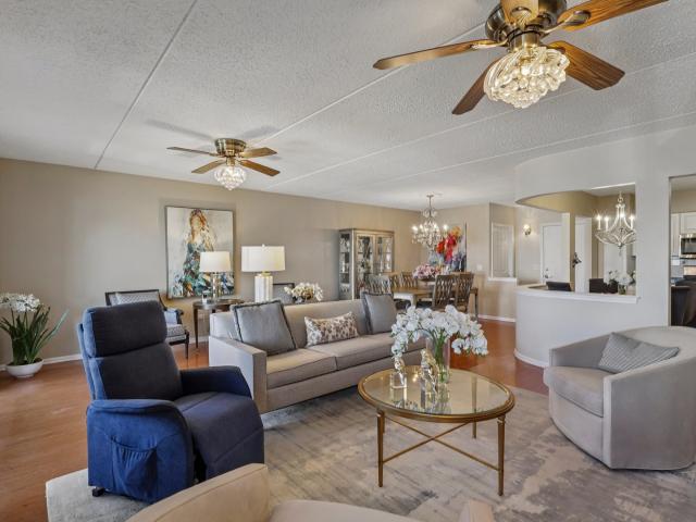 5555 N Cumberland Avenue # 413