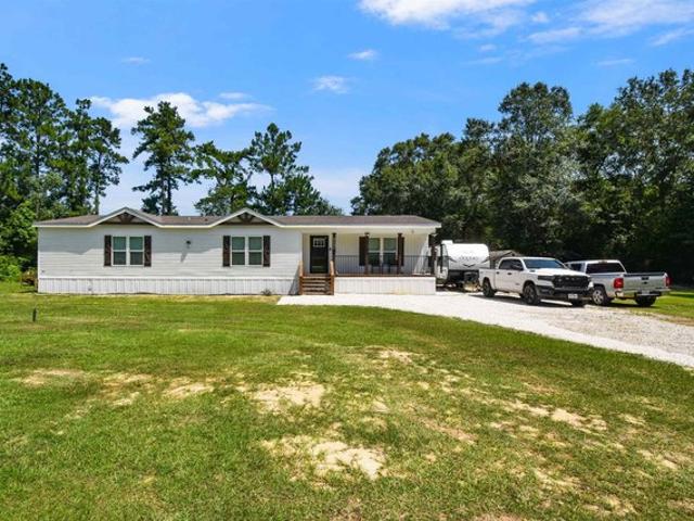 5555 Biscamp Rd, Silsbee, TX 77656