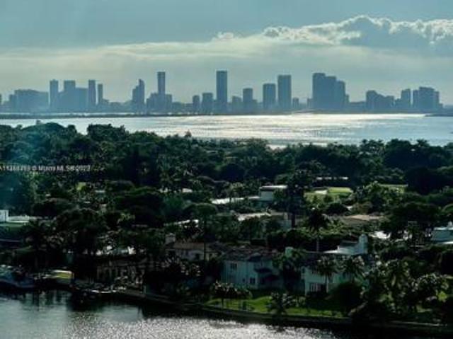 5555 Collins Ave #16W, Miami Beach, FL 33140