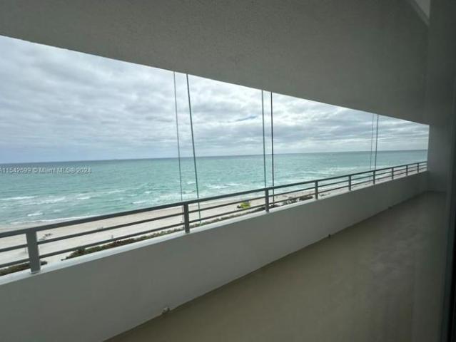 5555 Collins Ave #11J, Miami Beach, FL 33140