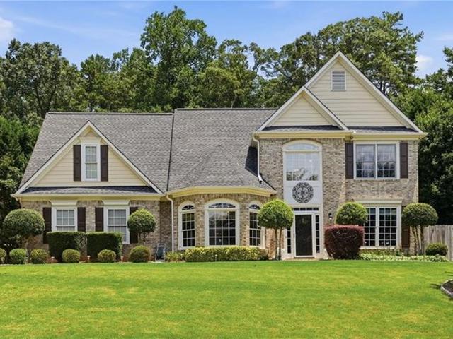 5555 Saddle Tree Ct, Buford, GA 30518