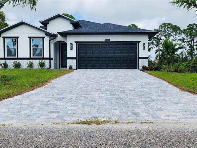 5555 Veracruz Ter, Port Charlotte, FL 33981 | MLS #TB8488