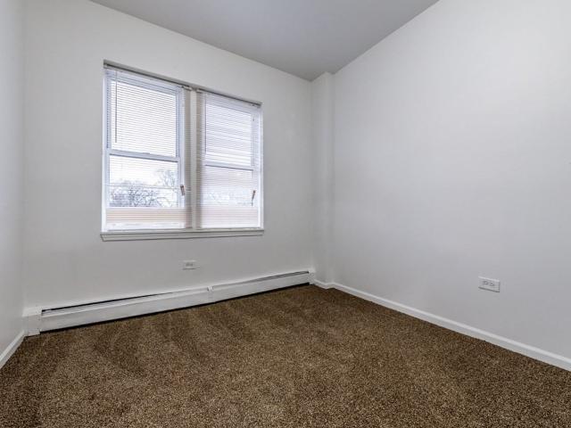 5556 W Jackson 3 Bedroom Apartment for Rent at 5556 W Jackson Blvd, Chicago, IL 60644 Austin