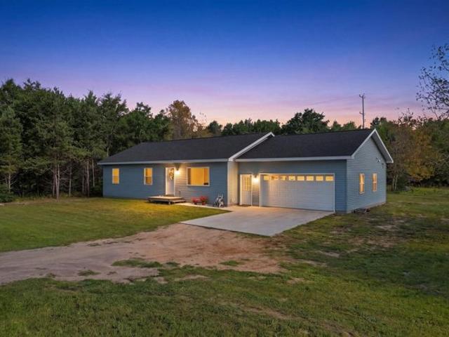 5556 W Sanborn Rd, Lake City, MI 49651