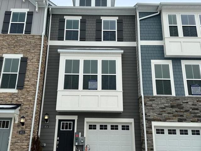 5557 Marksburg Pl, White Plains, MD 20695