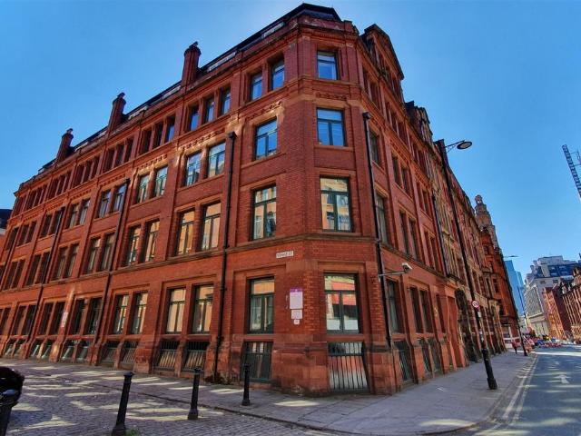 55/57 Whitworth St M1, 2 bed flat to rent, £1,575 pcm | PrimeLocation