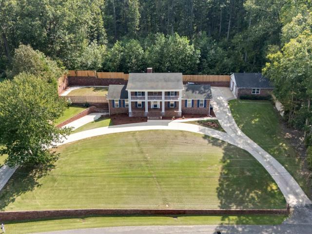 5559 Roberts Drive