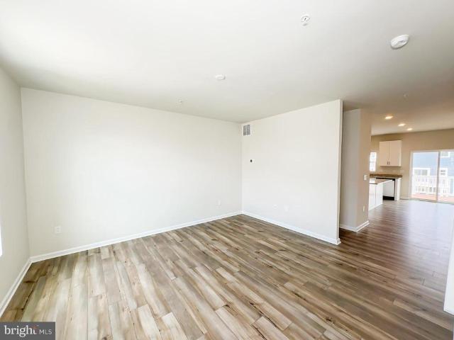 5550 Marksburg Pl