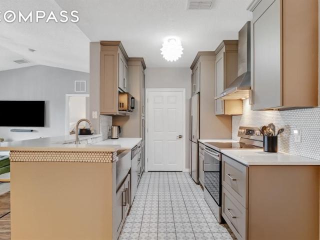 5550 E Michigan St 1325, Orlando, FL