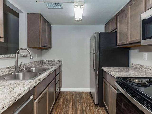 5550 Folsom Dr, Beaumont, TX 77706