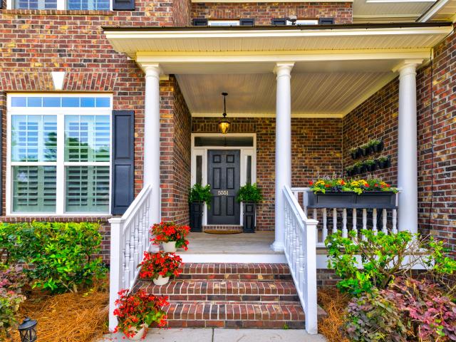 5551 Crescent View Drive
