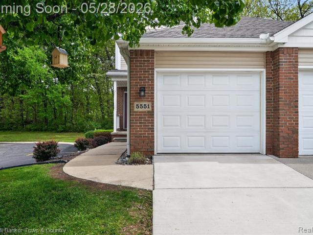 5551 Woodruff Shore Drive