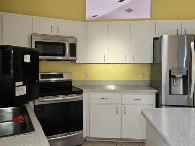 5552 NW 18th St, Ocala, FL 34482 | MLS #OM720446 | Compass