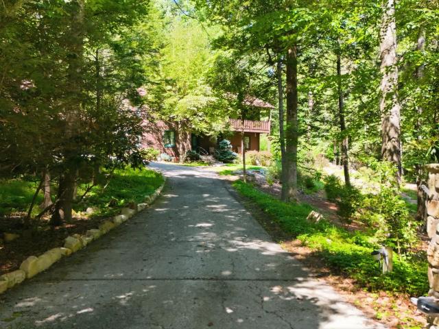 5552 Paramont Road
