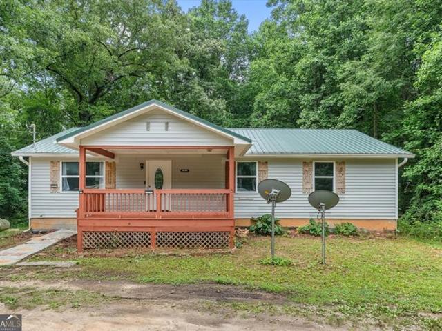 5552 Smithfield Rd, Bowdon, GA 30108