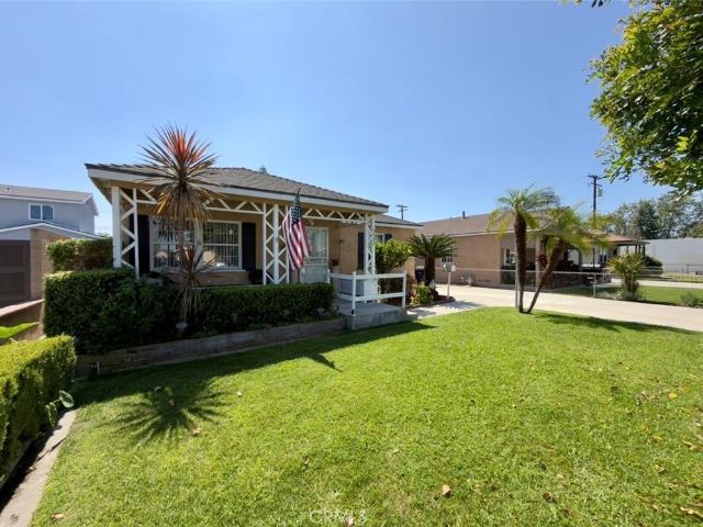 5552 Vonnie Ln, Cypress, CA 90630 | MLS #OC26106
