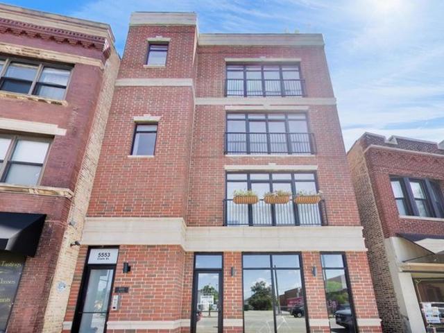 5553 N Clark St Apt 301, Chicago, IL 60640