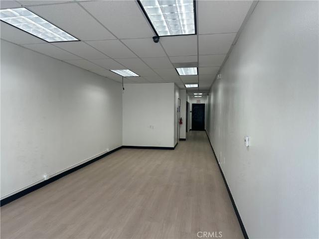 555 559 W Whittier