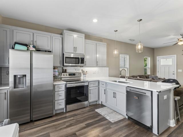 555 Gresham Lane # 2 D
