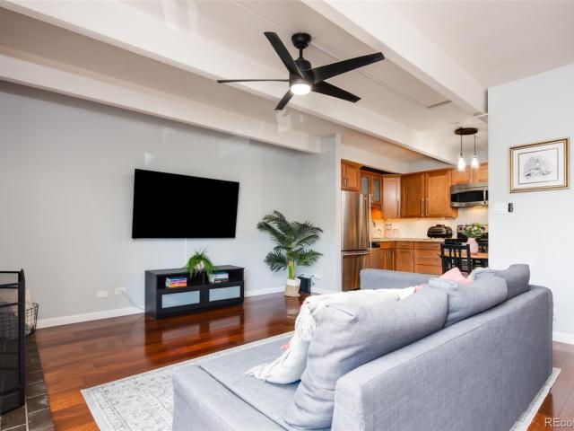 555 E 10th Avenue # 207