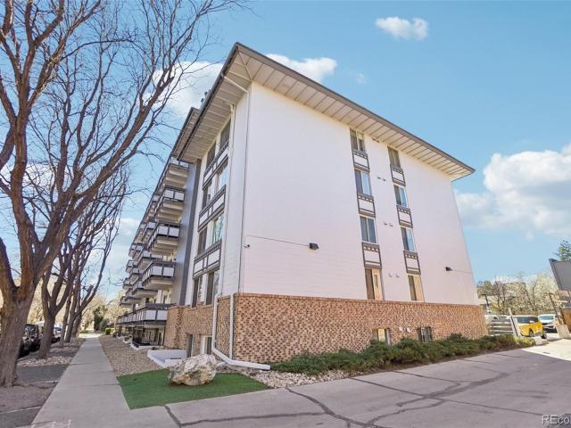 555 E 10th Avenue # 3