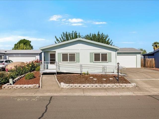 555 Freeman Rd Unit 234, Central Point, OR 97502