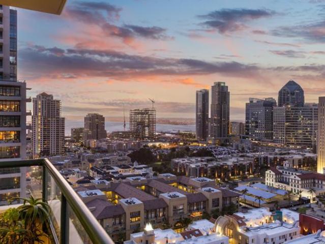 555 Front St 2201, San Diego, CA 92101