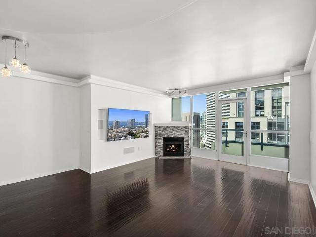 555 Front St, Unit 2201, San Diego, CA 92101 | Compass