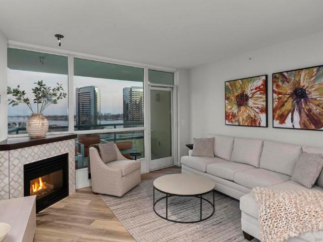 555 Front Street 1502