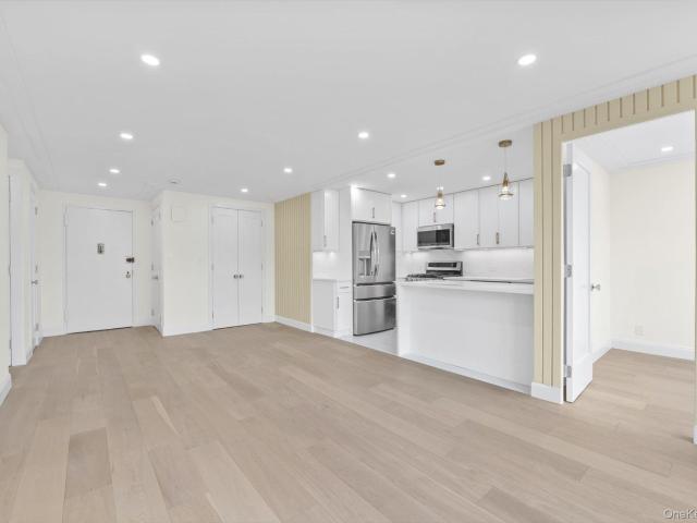 555 Kappock Street, Unit 12G