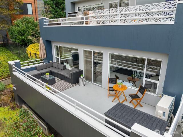 555 Kirkland Way # 205