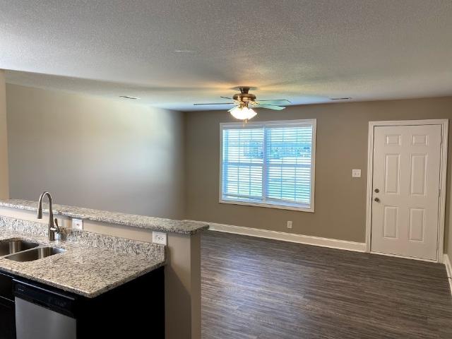 555 Heritage Point Dr # B