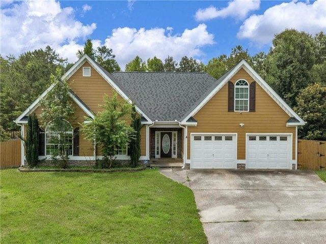 555 Huntington Trl, Temple, GA 30179