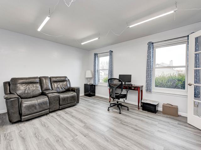 555 Hyannis Drive