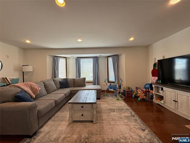 555 Jefferson Street # 1st fl