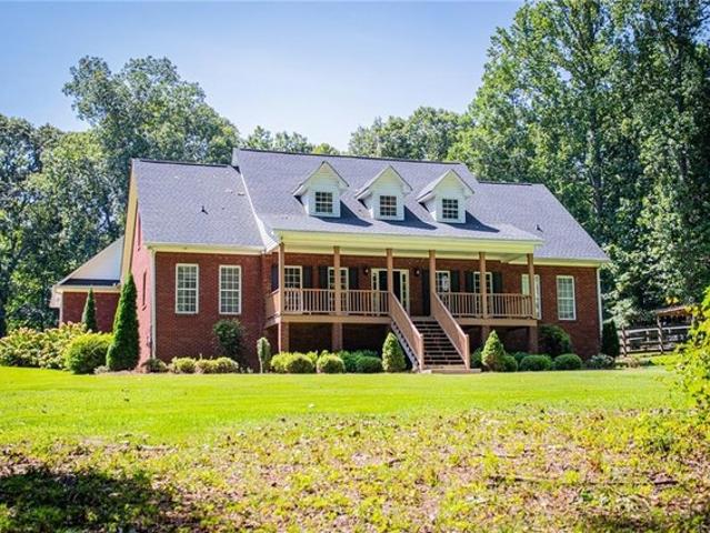 555 Old Draketown Pass, Temple, GA 30179