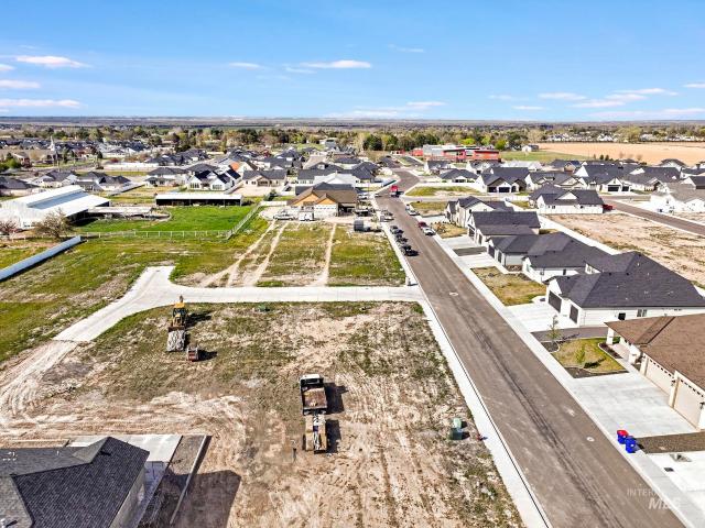 555 Moonbeam Way