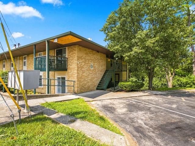 555 N Dupont Ave Apt D93, Madison, TN 37115