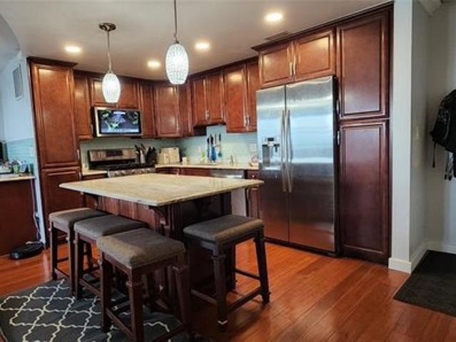 555 North Ave Apt 11E, Fort Lee, NJ 07024