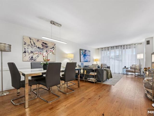 555 North Avenue # 1V