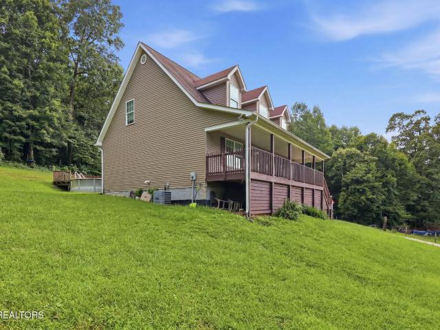 555 New Clear Branch Rd