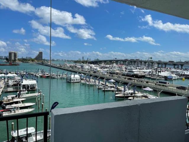 555 NE 15th St #512, Miami, FL 33132