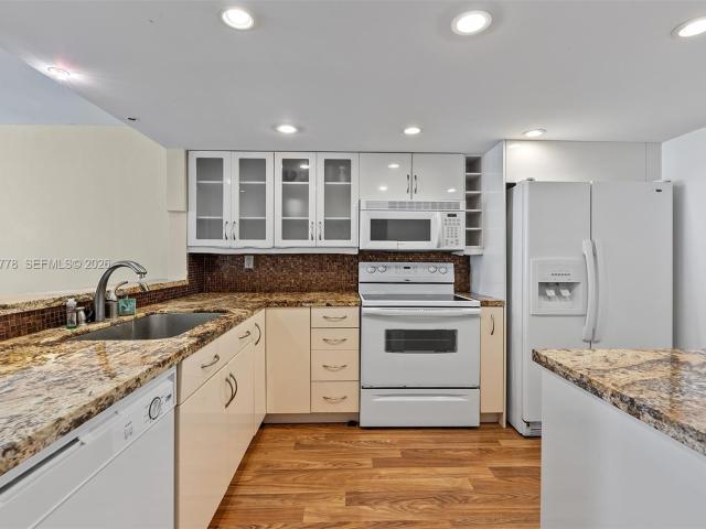 555 NE 15th St, Unit 14G, Miami, FL 33132 | MLS #A11932
