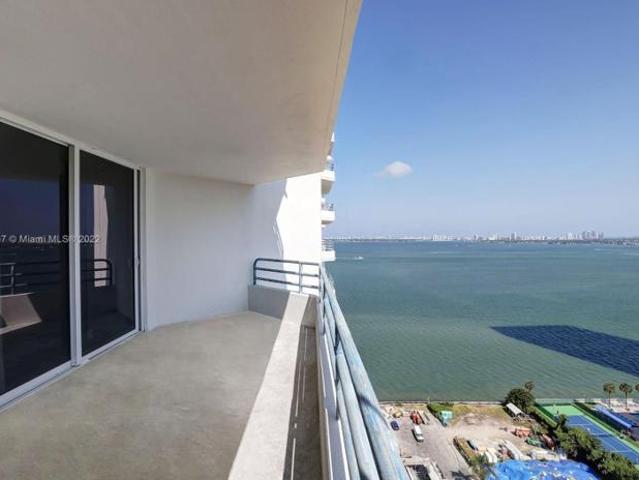555 NE 34th St #311 Miami, FL 33137