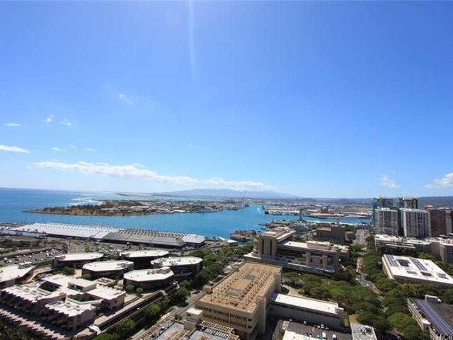 555 South St Apt 3410, Honolulu, HI 96813