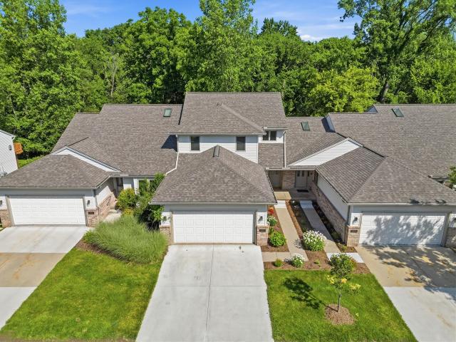 555 Sycamore Circle