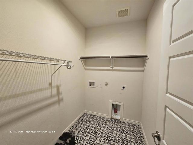 555 Royal Pine Drive