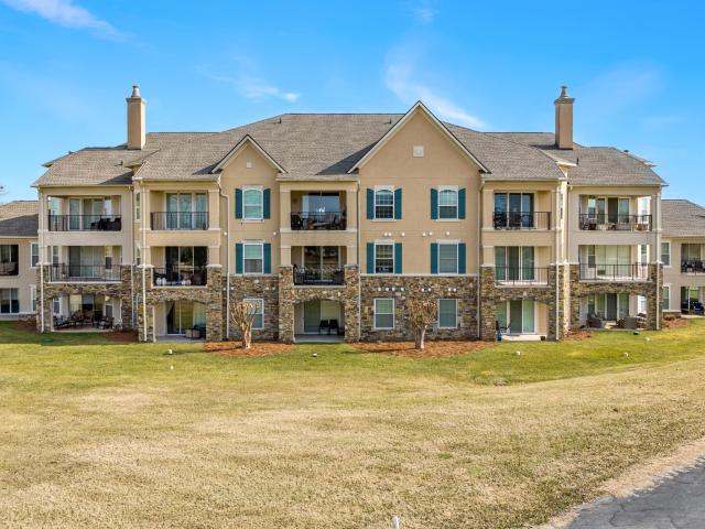 555 Rarity Bay Pkwy 101