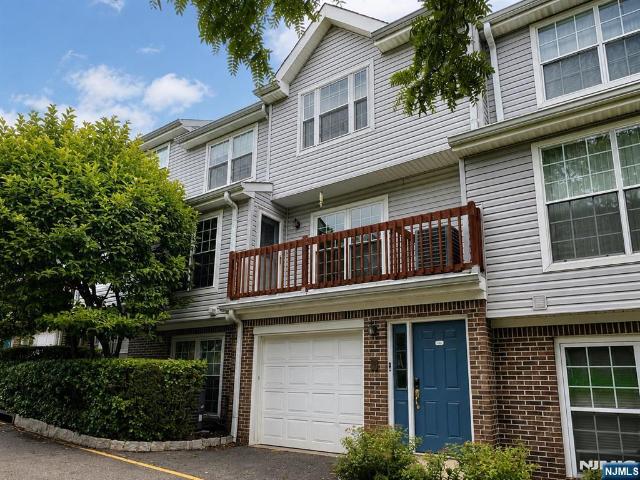 555 Ridge Lane